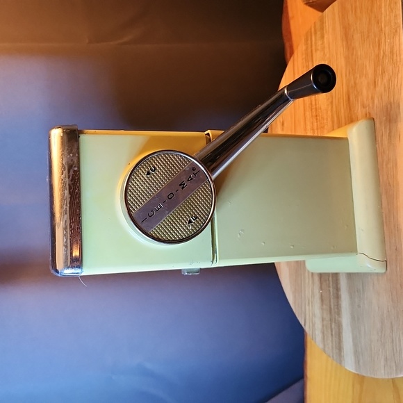 Ice-O-Matic | Kitchen | Rival Avocado Ice O Mat Ice Crusher With Chrome ...